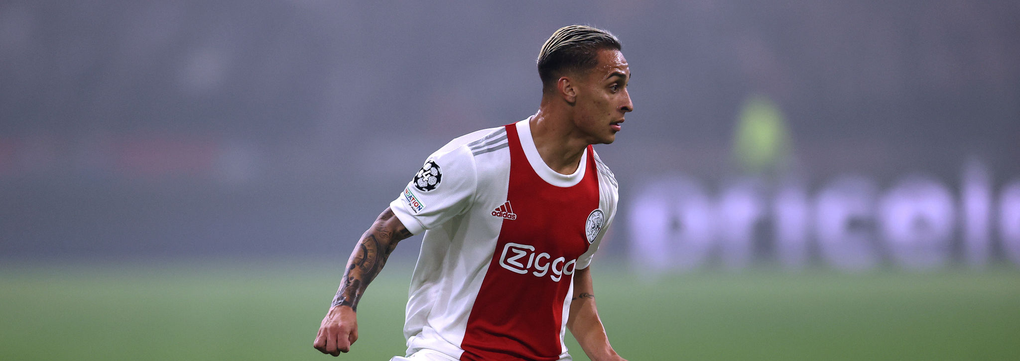 Manchester United sign Brazil winger Antony for 95m euros - Cash Flow ...